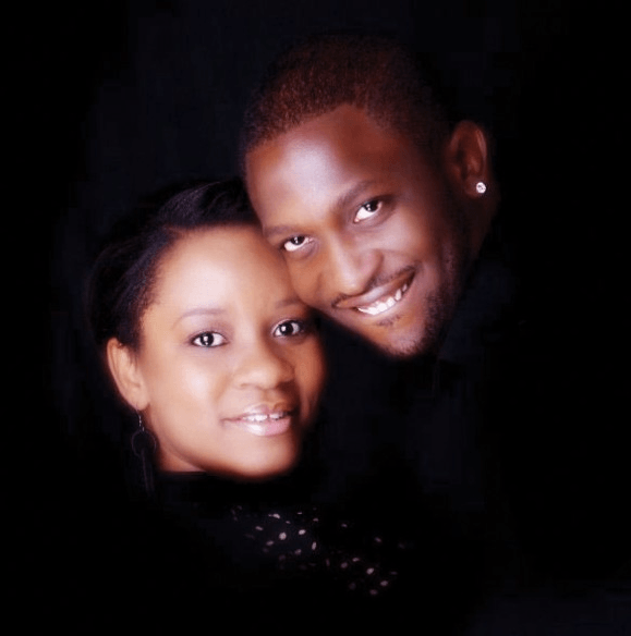 Awwwwn! Darey Alade Shares Adorable Photo Of Wife & Kids