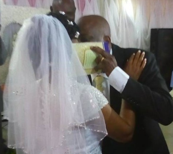 Veteran Actor, Zack Amata, weds for the very first time in his 60s ...