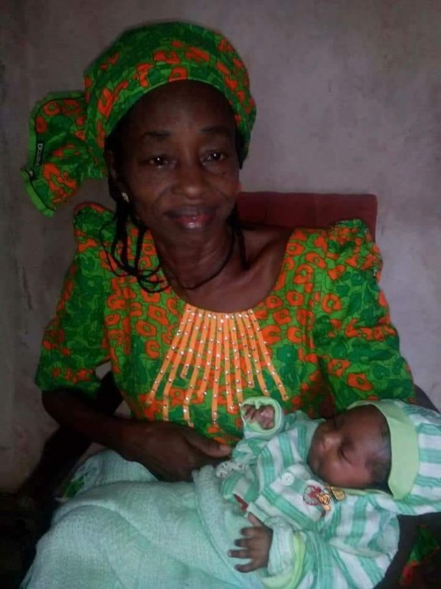 60-year-old woman gives birth to baby after 30 years of marriage ...