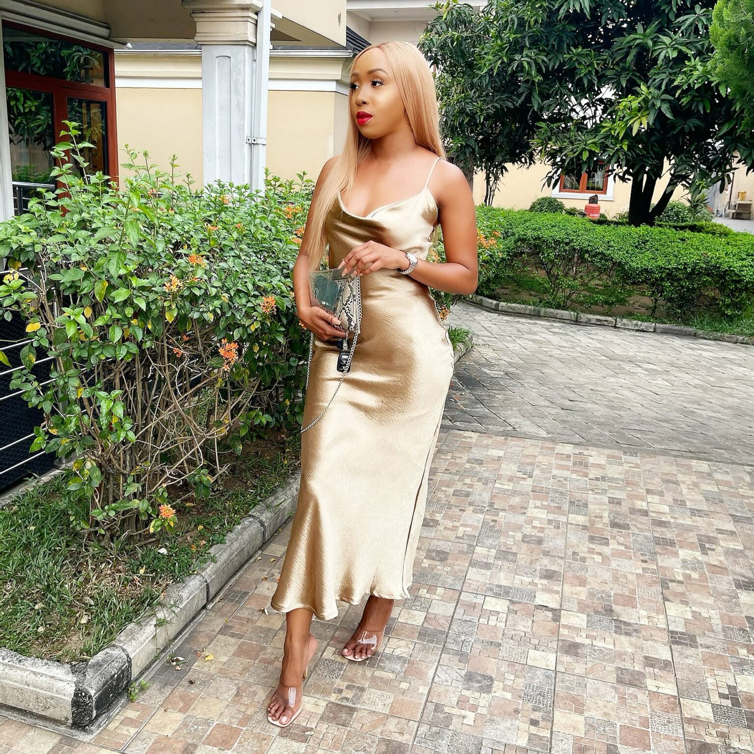 Singer, Chike launches search for woman he met during his performance ...