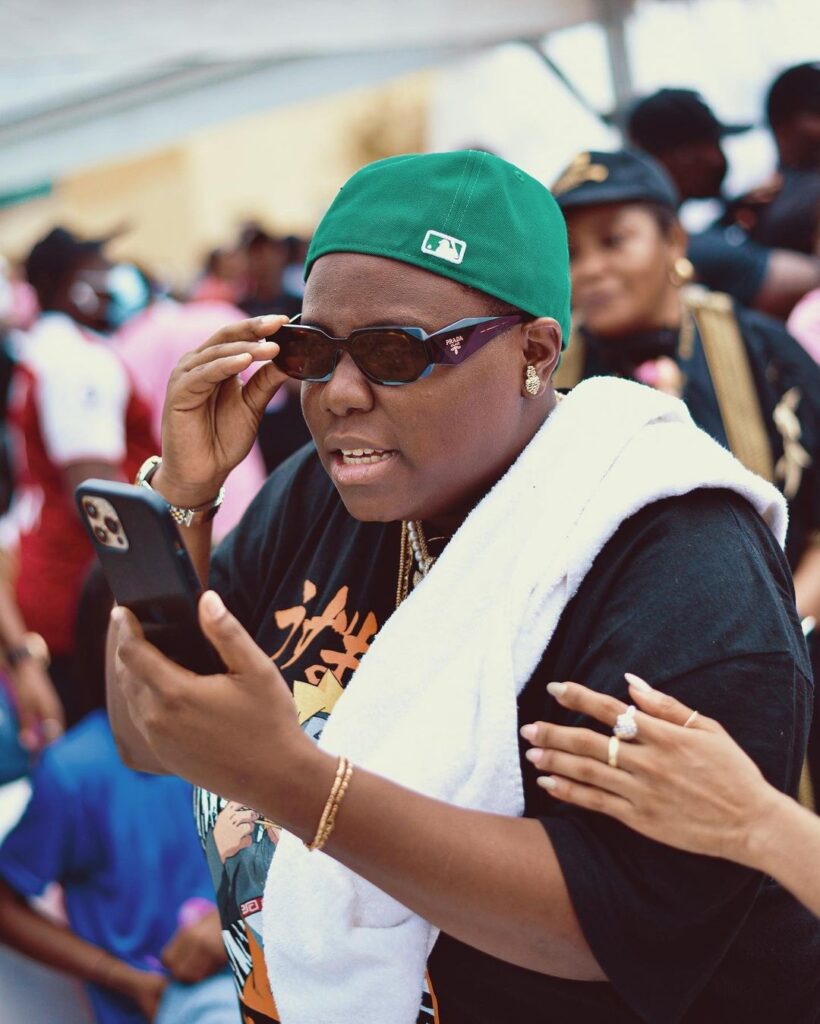 Singer Teni replies those attributing her weight loss transformation to ...