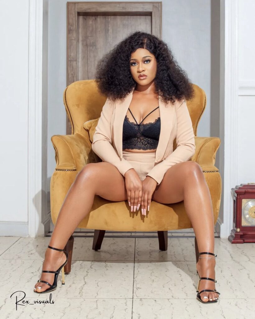 "You've done more harm than good to me" – BBNaija star, Phyna lashes out at her fans (Video ...