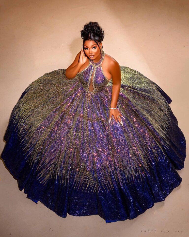 Influencer, Papaya Ex storms her housewarming party in a chariot with a ...