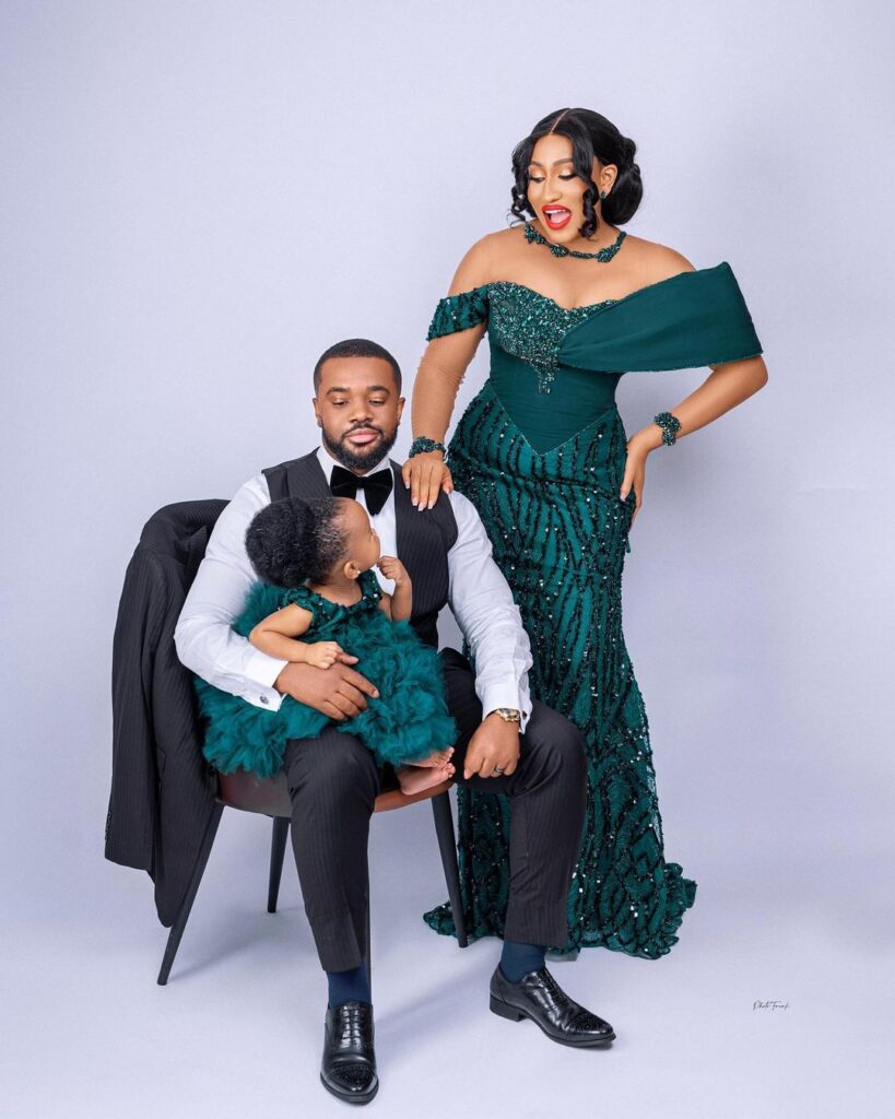 Actor, Williams Uchemba finally unveils daughter's face in beautiful ...