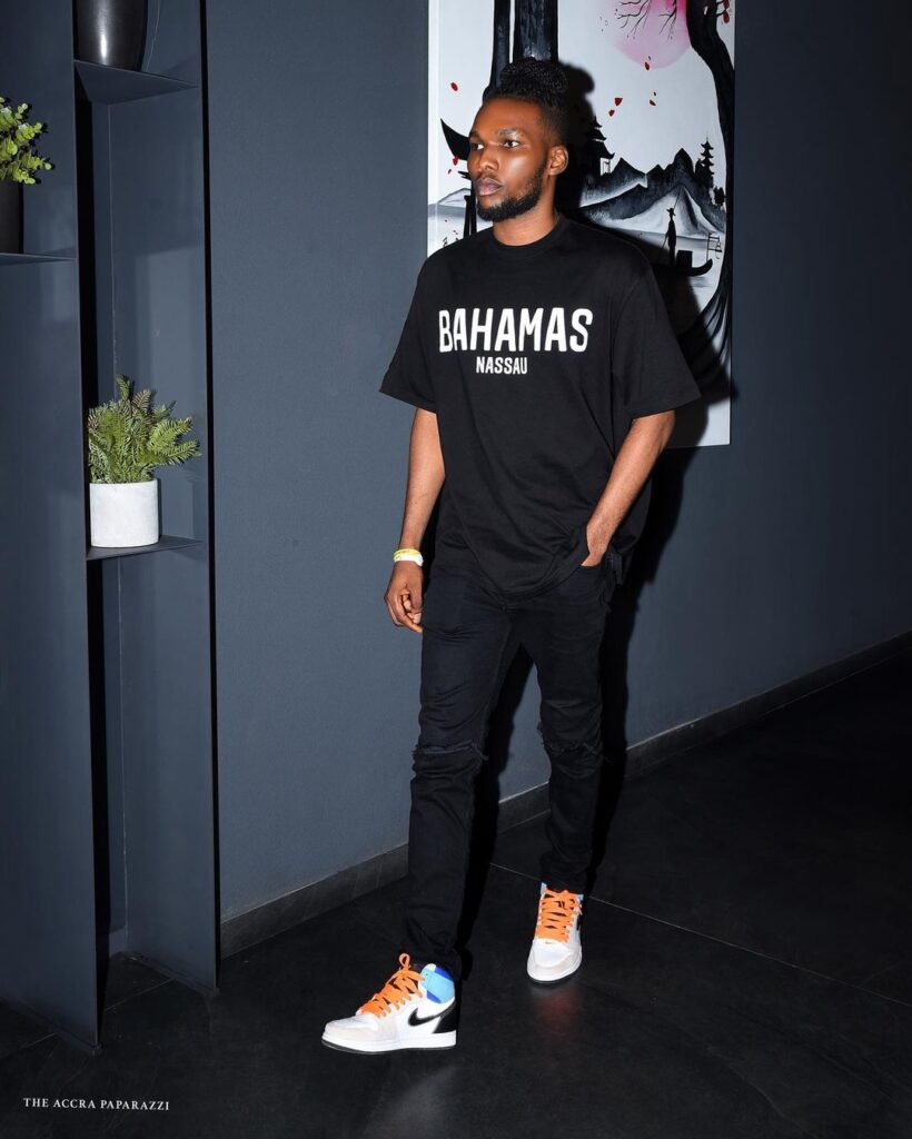 "Victor AD allowed me squat with him for a while" – Singer, AV ...