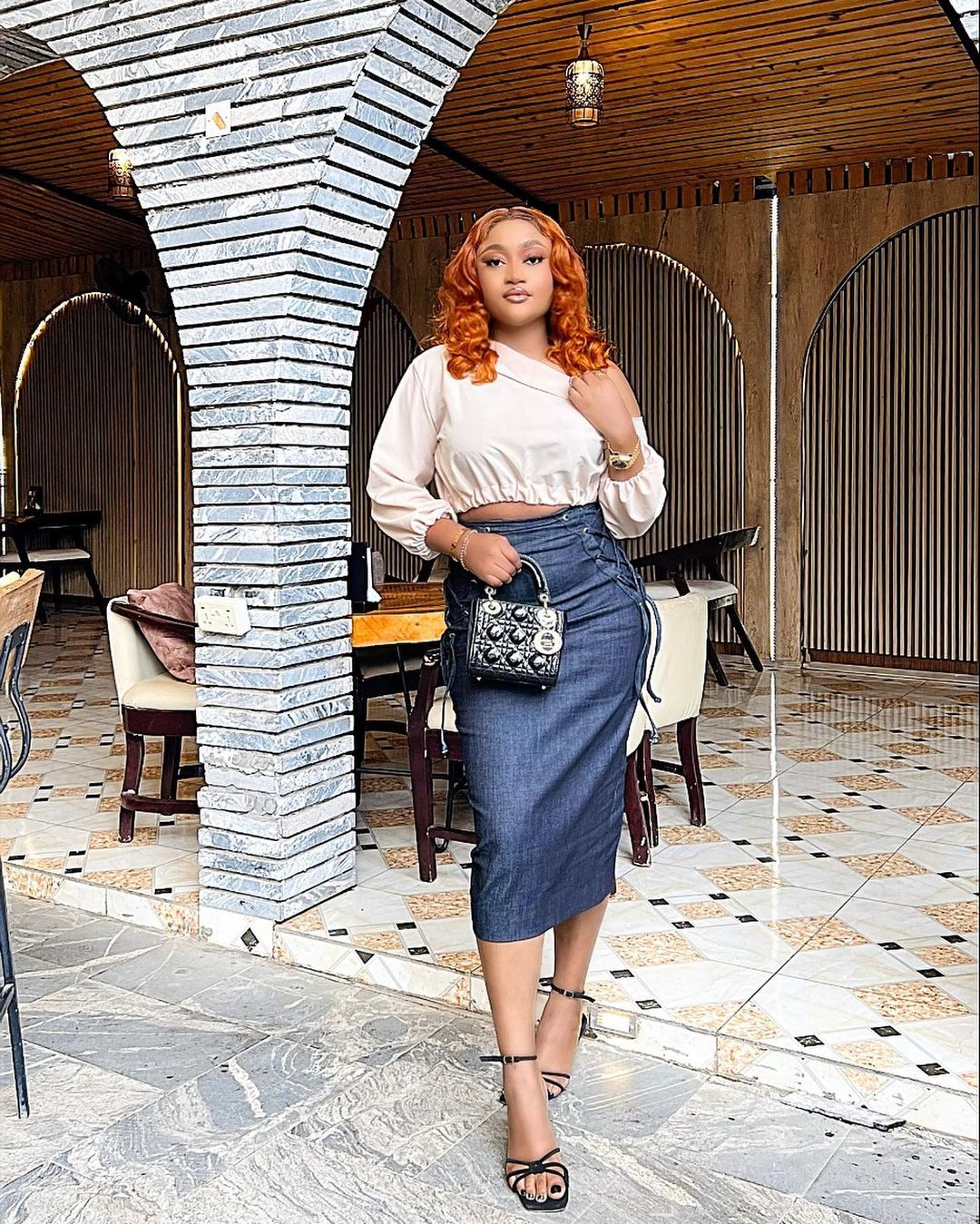 "Where is your wedding ring?" – Netizens react as Israel DMW's wife ...