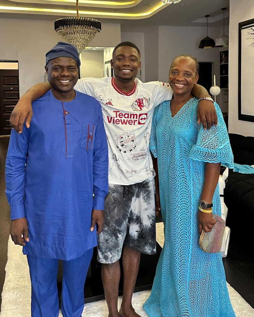 "It has to be God" - Shank Comics shares his dad's reaction after he ...