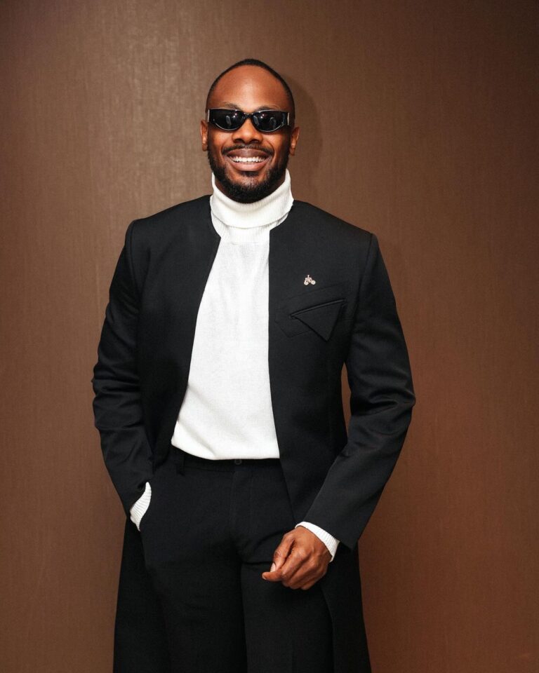 "Na you carry the pregnancy?" - Netizens drag actor Daniel Effiong for ...